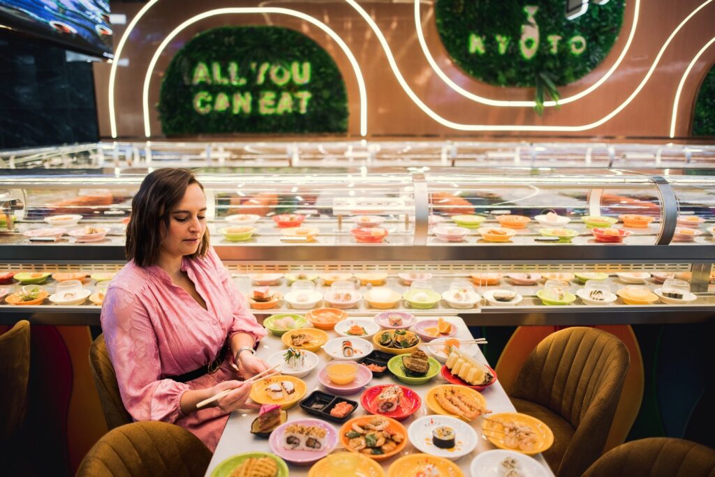 RUNNING SUSHI KYOTO - Nákupní centrum Géčko Liberec